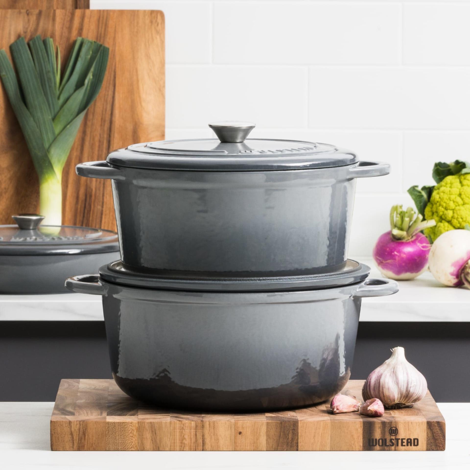 Cooking pots – Cookery Essentials